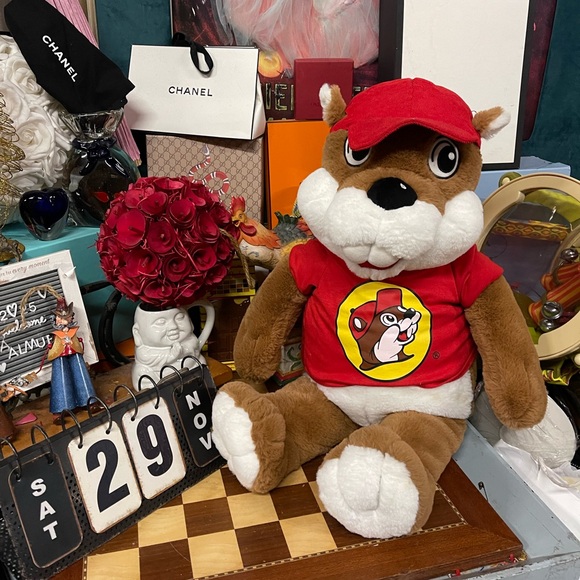 BUC-EE'S | Toys | Bucees 27 Inch Plush | Poshmark